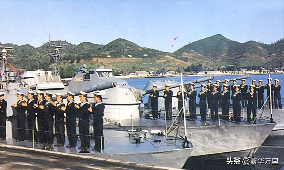 Once China's 13 Type 035 submarines all aid North Korea, how useful ...