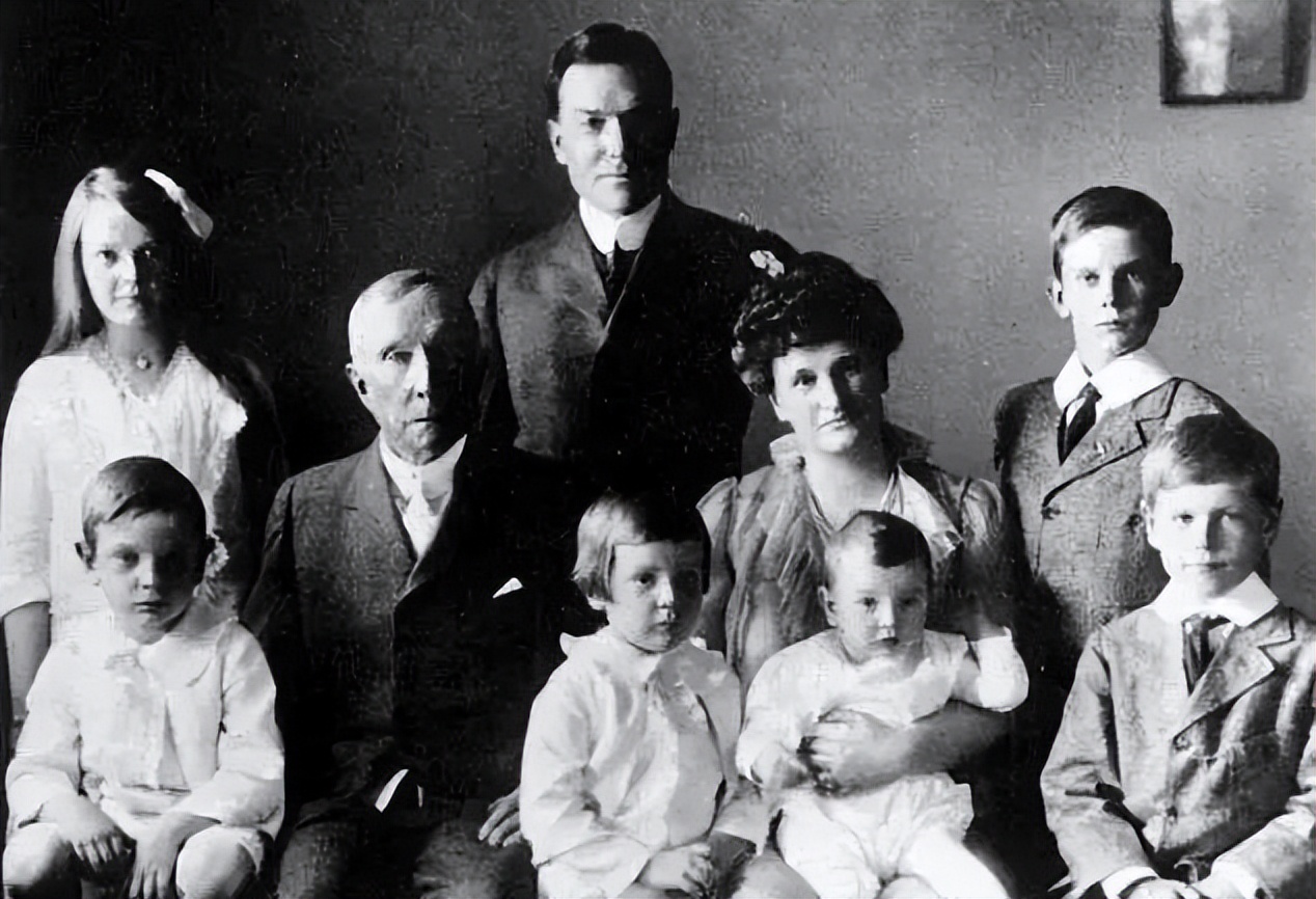 "Oil King" — Rockefeller - iMedia