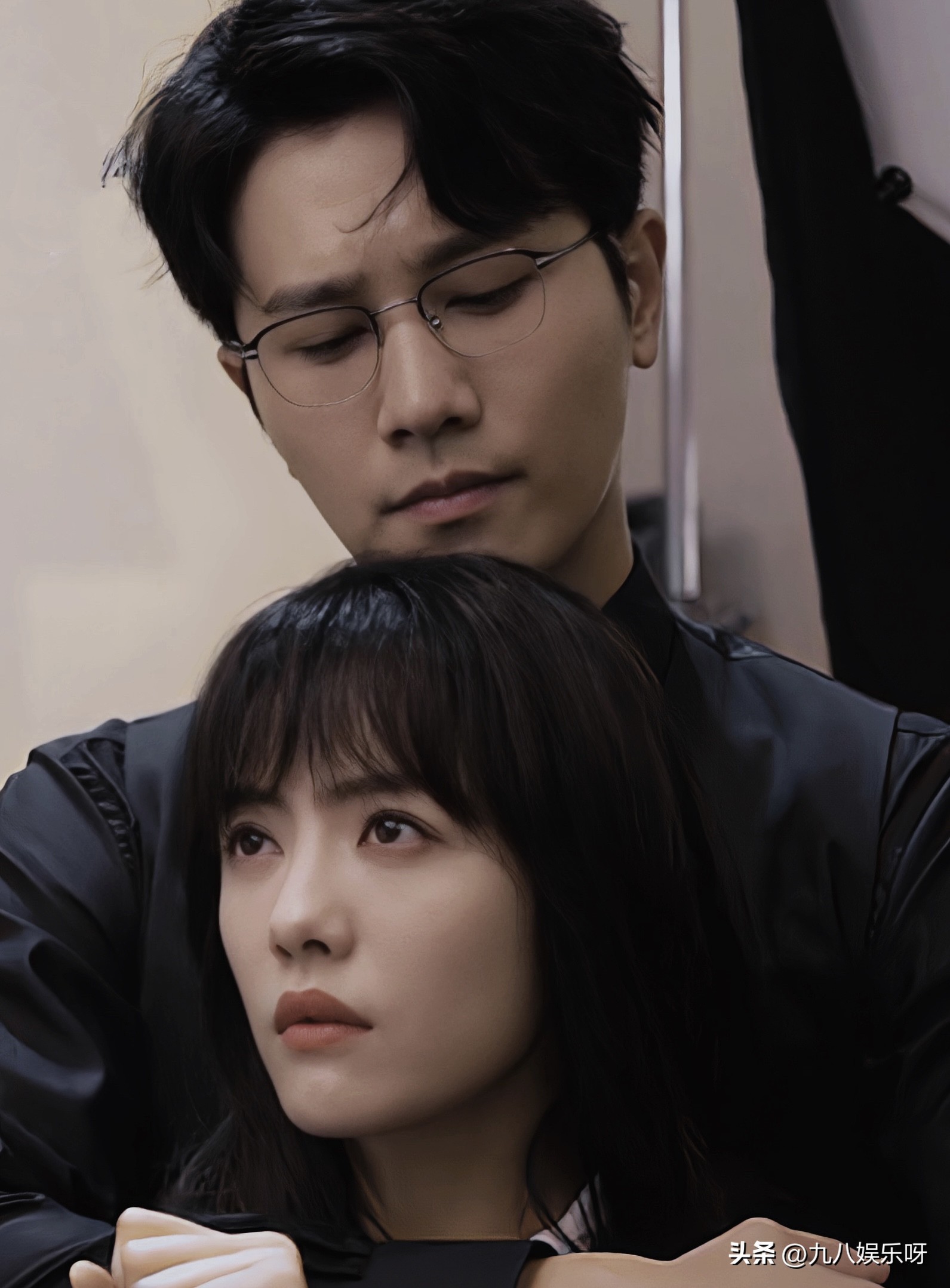 The new drama of Peng Guanying and Cai Wenjing is on the air. - iNEWS