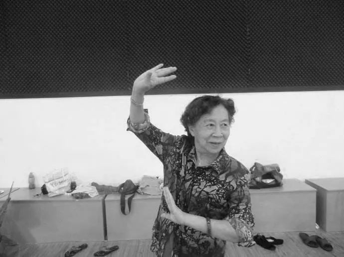 Liu Changyu's half-sister: Li Shengsu's mentor - iNEWS