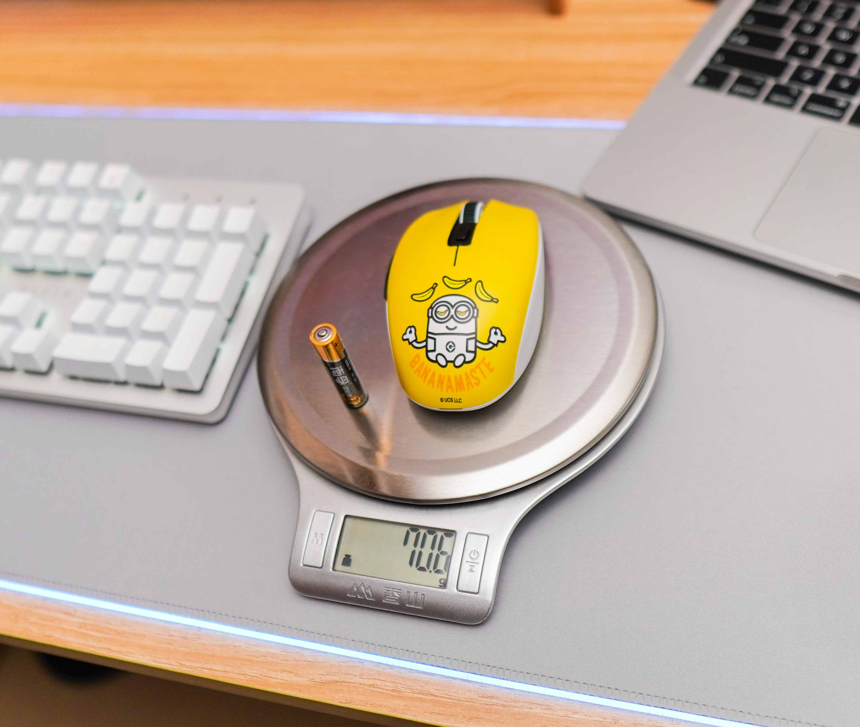 Get started with Minions Control, the all-around mouse that suits you ...