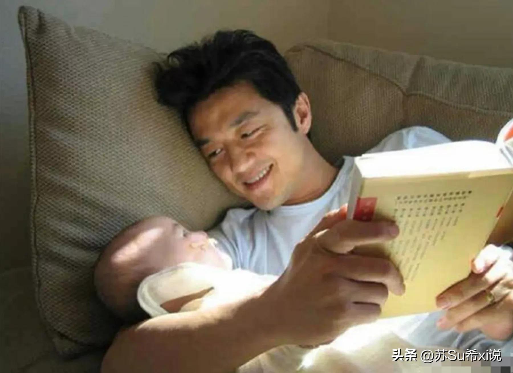 The father remarried, the mother showed affection with her boyfriend ...