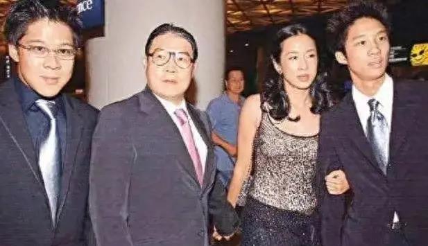 It is revealed that Zhu Lingling's happiness is taken care of by her ex ...