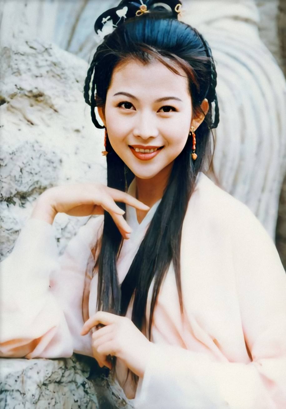 From being raised to marrying love, Ada Choi's wisdom! - iMedia