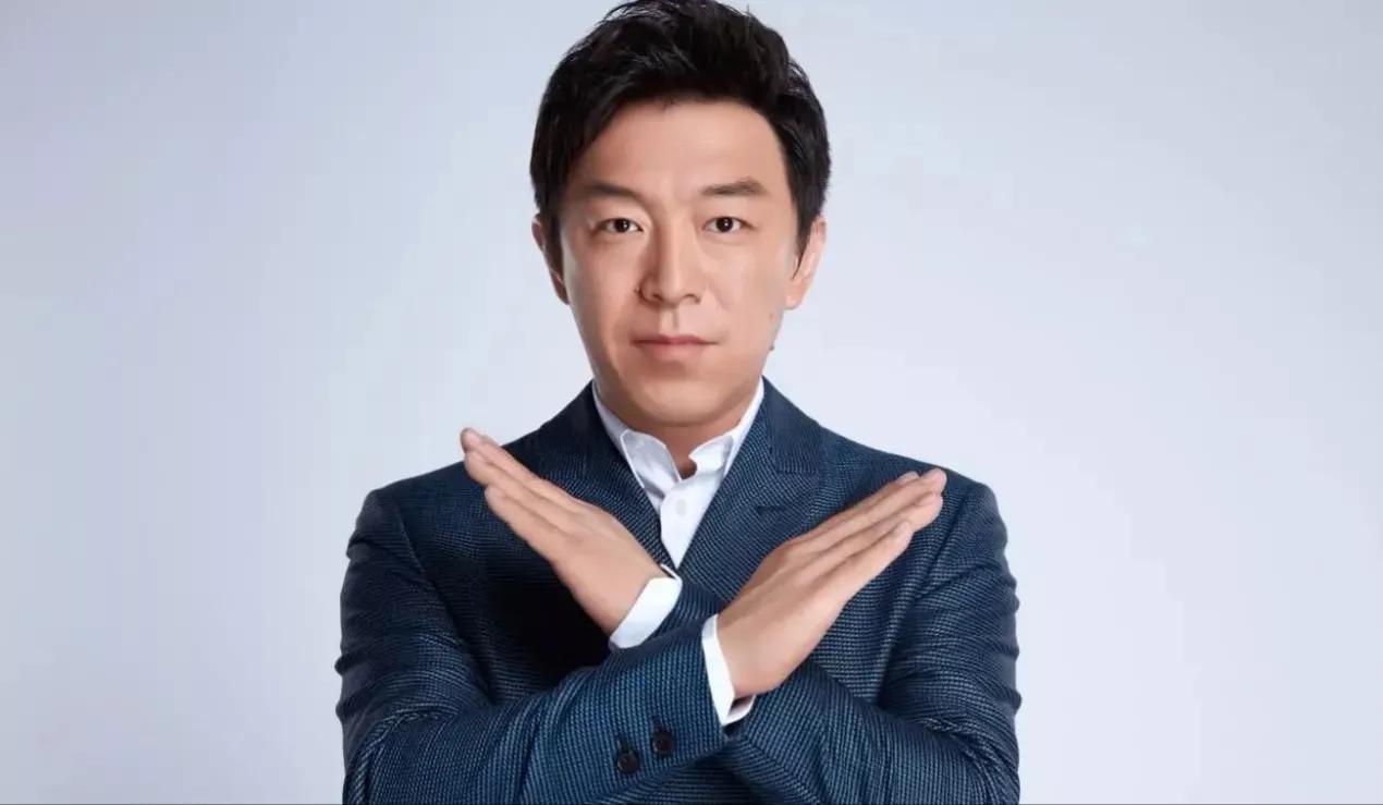 How strong is the lineup of hosts for the closing ceremony of the ...