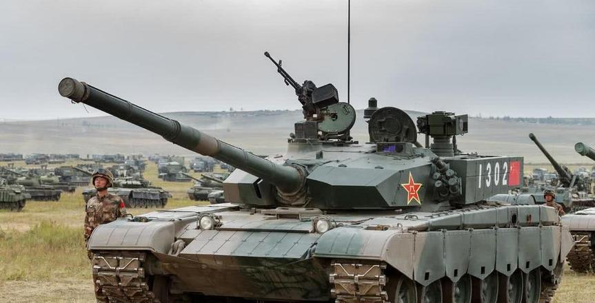 The 99A main battle tank also has "mounts". Domestic Hercules travel ...