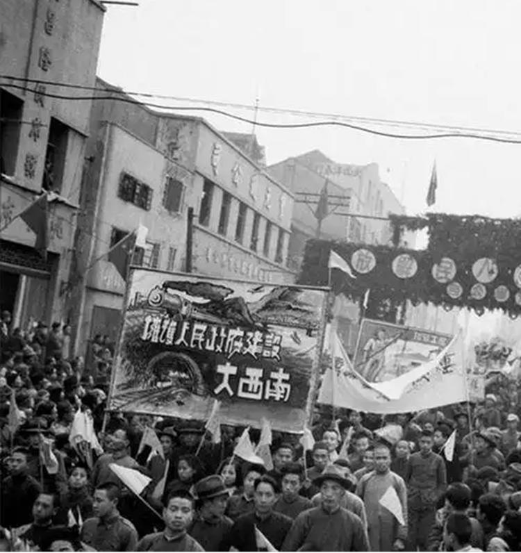 The remnants of the Kuomintang fled to the Golden Triangle and became ...