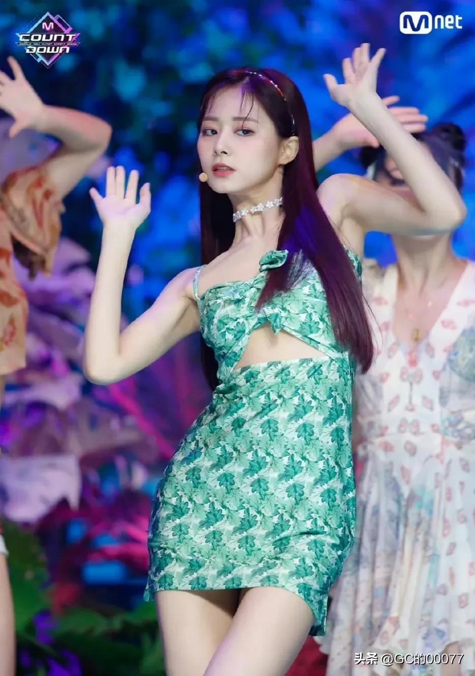 Star picture Zhou Ziyu - iMedia