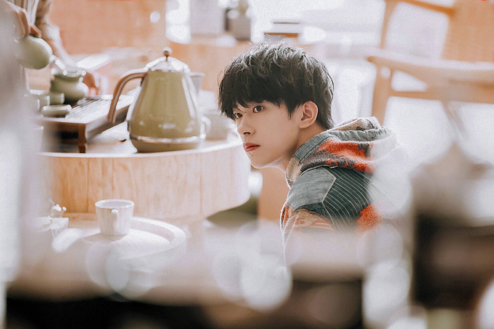Small gossip: Chen Xiao, Wu Lei, Yi Yang, Qianxi, Bailu, Song Dandan ...