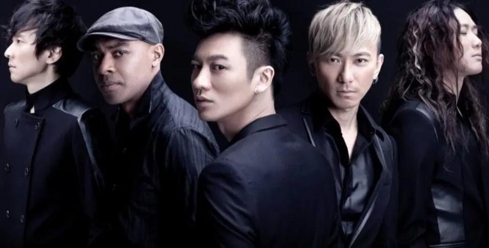 Once very popular, but after the lead singer left, the popularity of ...