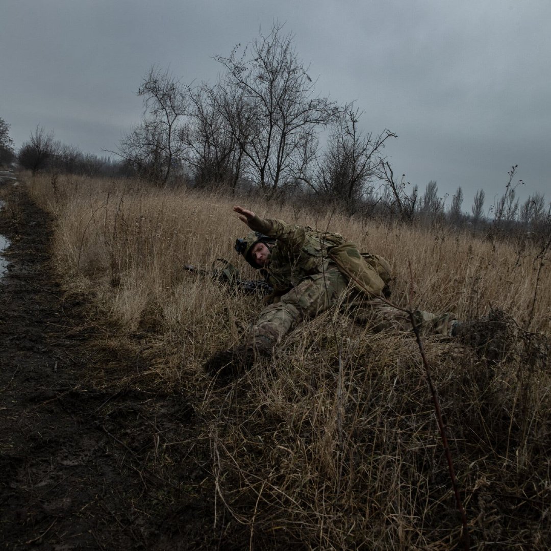 Field visit to frontline trench warfare in Ukraine - iNEWS