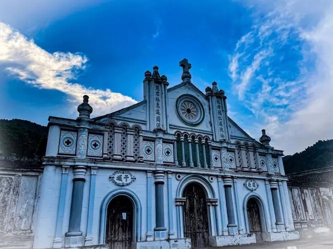 The Role of Architecture in the Reformation: A Comparative Study of ...