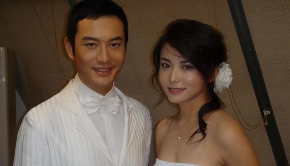 Huang Xiaoming's first love passed away at the age of 33 and was buried ...