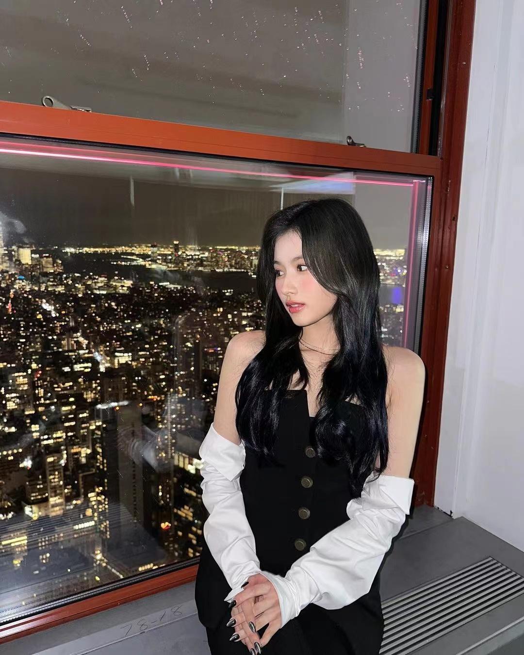 JYP broke into the United States with "SET ME FREE", TWICE seems to ...