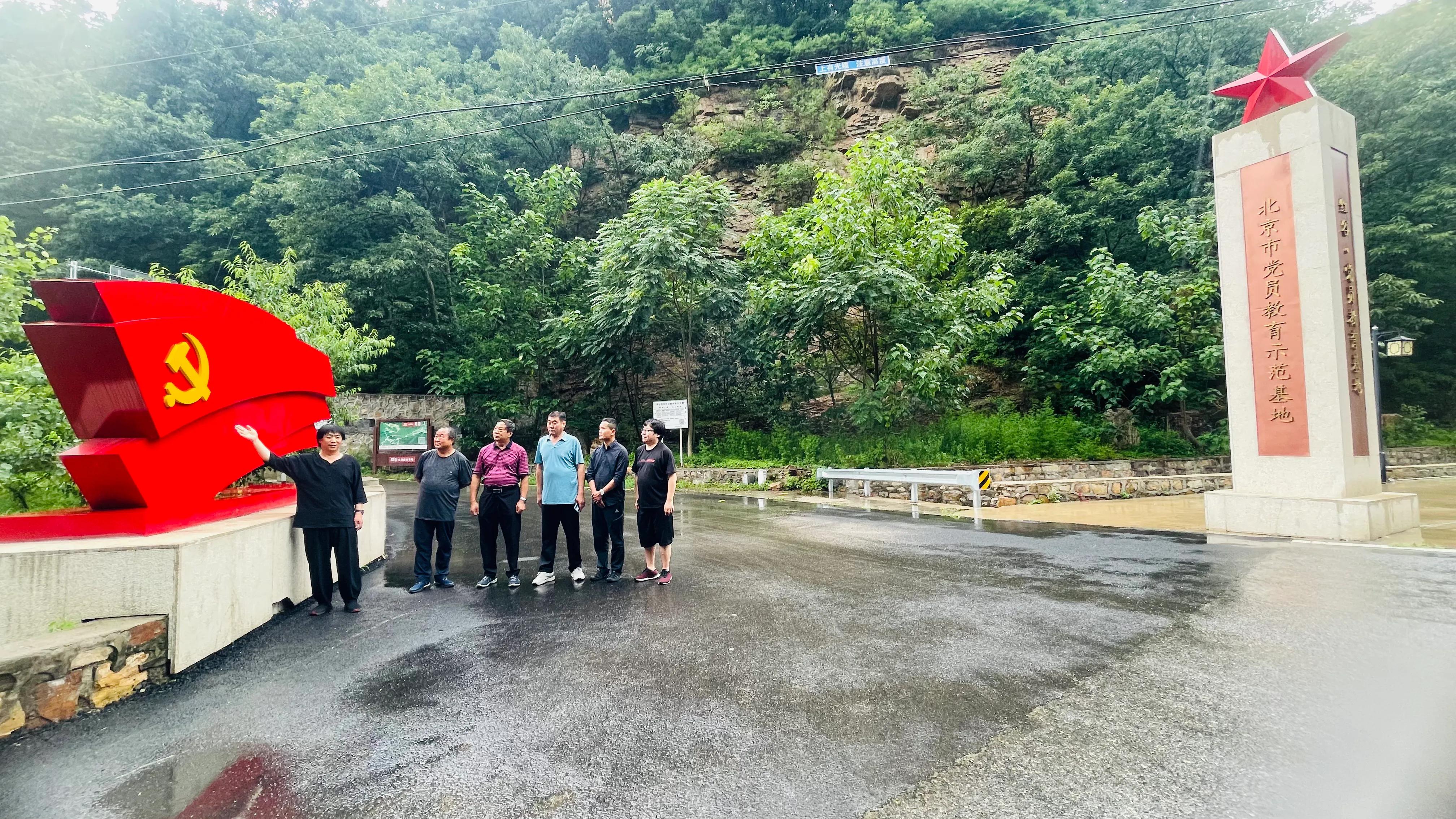 Director Du Ming thanks all media, enterprises and individuals for ...