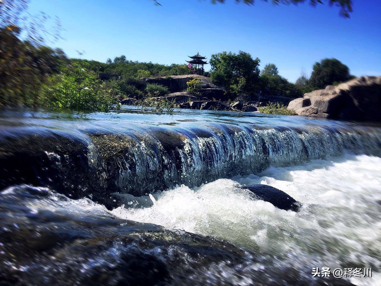 Saibei "Diaoshuilou" waterfall, witnessing the leap of life of "the ...