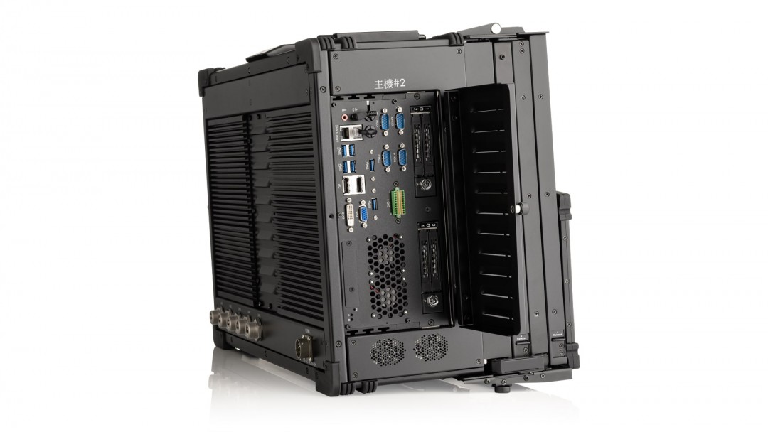 MegaPAC L4D~4 FHD displays can run any application in any situation ...