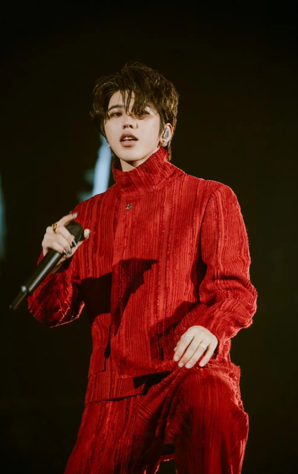 Yu Zheng, Cai Xukun, Wang Yuan, Zhao Liying, Liu Haoran - iNEWS