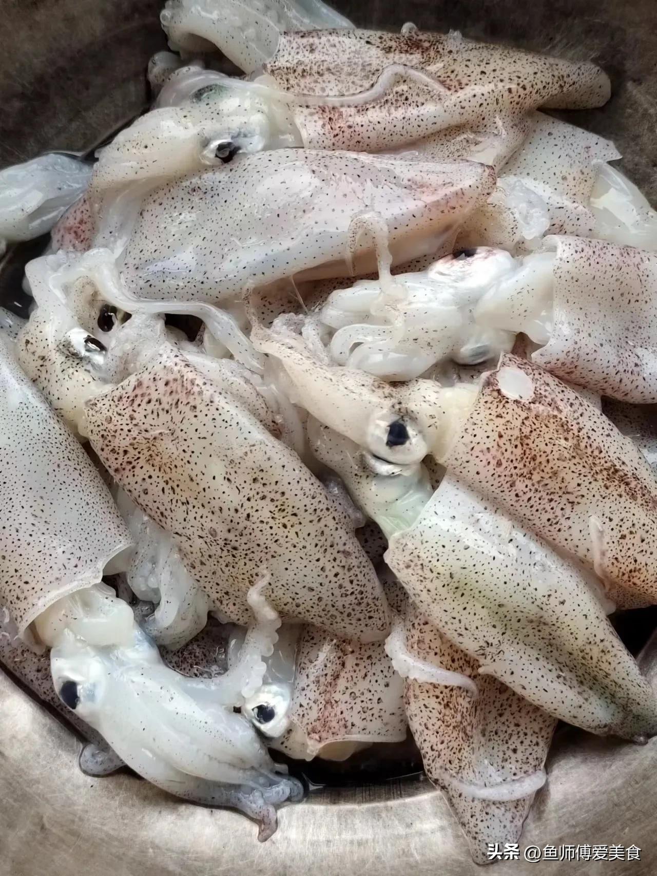 In spring, these 3 kinds of small seafood are plump, inexpensive and ...