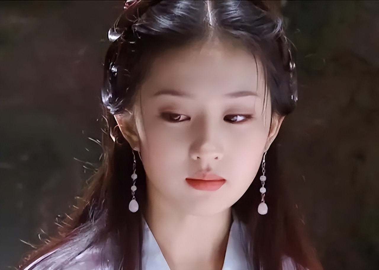 It is also the role of Little Dragon Girl, Li Ruotong, Liu Yifei and ...