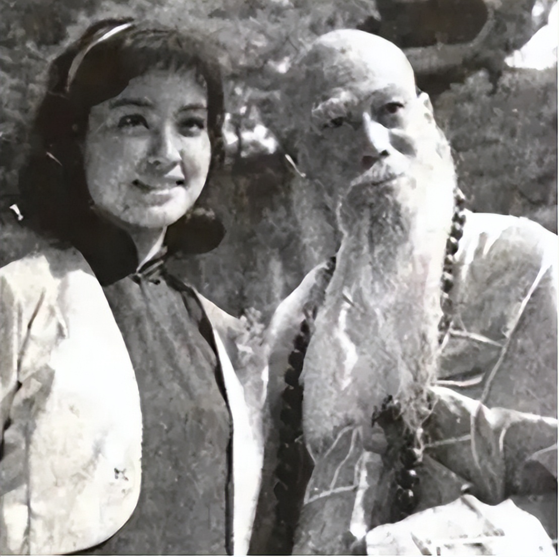 [Eight Hundred] Director Guan Hu's father passed away, Liu Xiaoqing ...