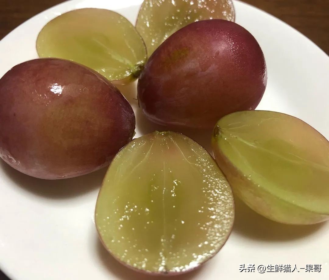 Queen Nina, romantic ruby, romantic red grape, who is the real king - iNEWS