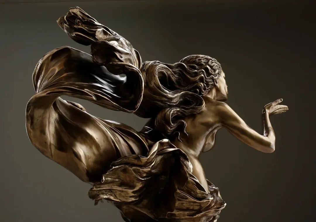 Volodymyr Tsisaryk's Mystical Classical Body Sculptures - iMedia