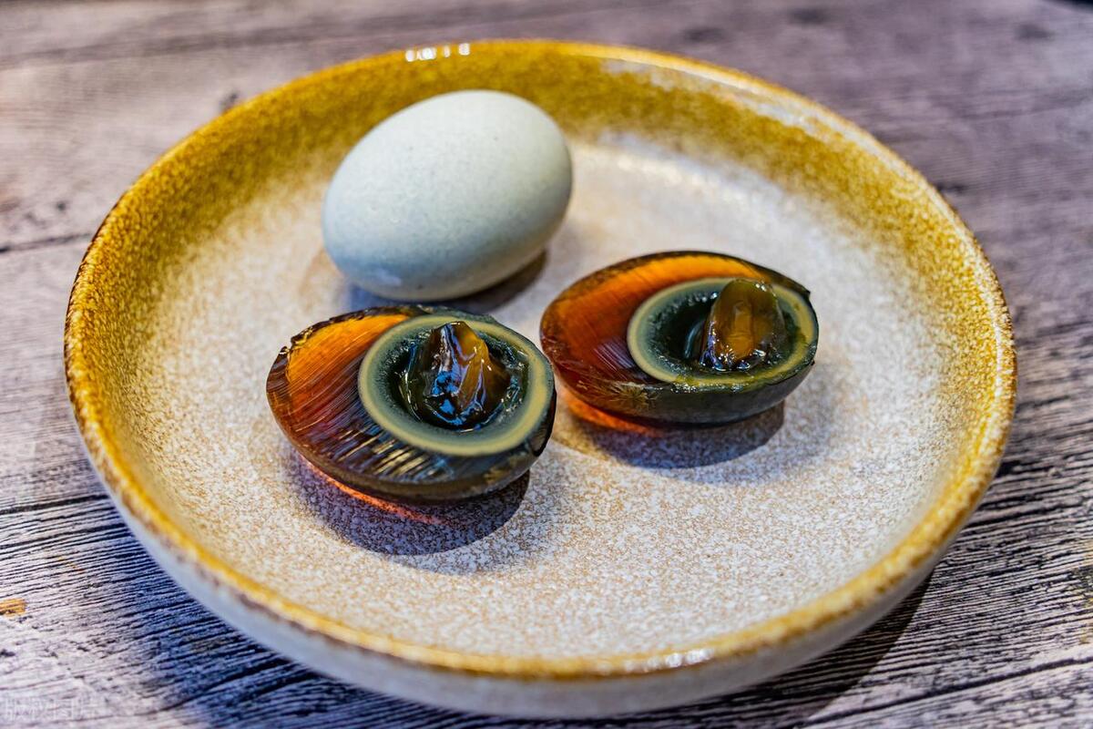 Preserved eggs have become a new favorite in cooking, 4 tips to choose ...