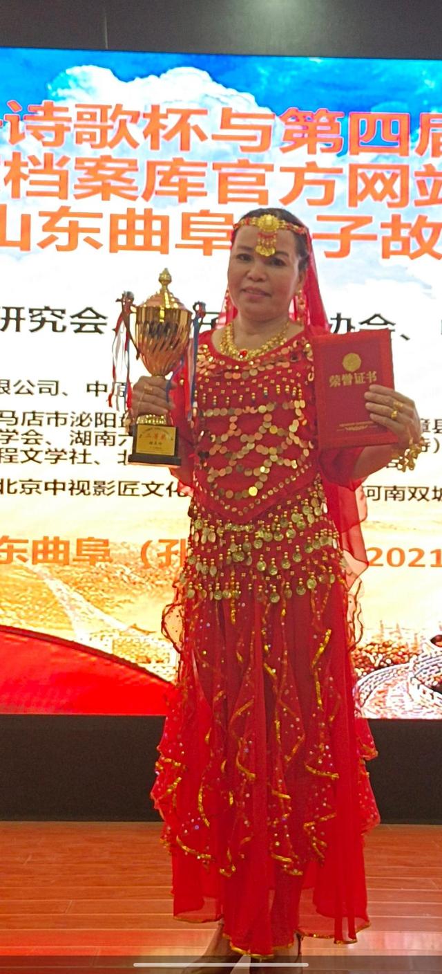 With 15 years of driving experience, everyone praises Wanshun's driver ...