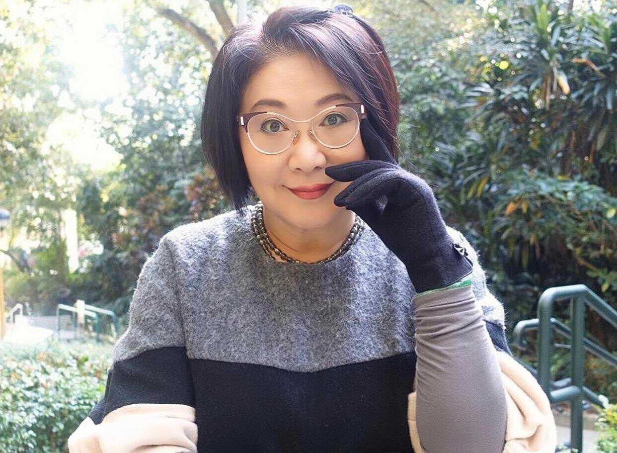 It was revealed that she was alienated from her daughter! The well ...