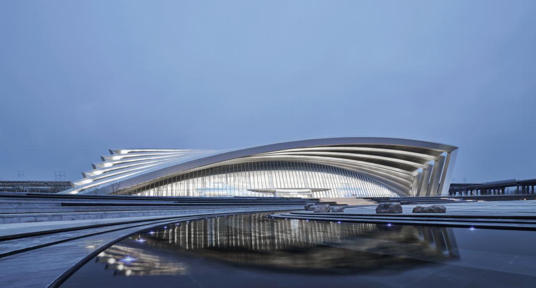 The Gorgeous Transformation of Yancheng Railway Station - iNEWS
