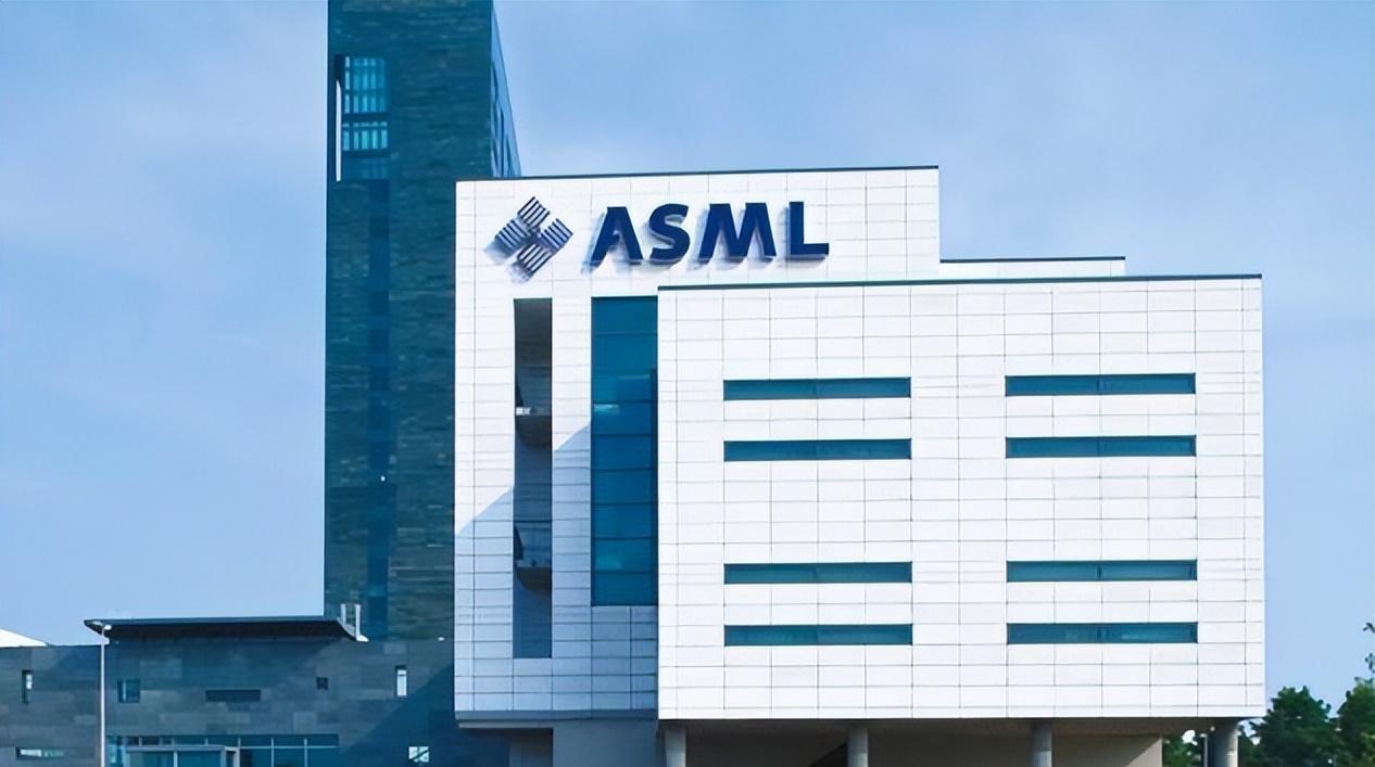 After the advent of China's first domestic lithography machine, US giants took action one after ...