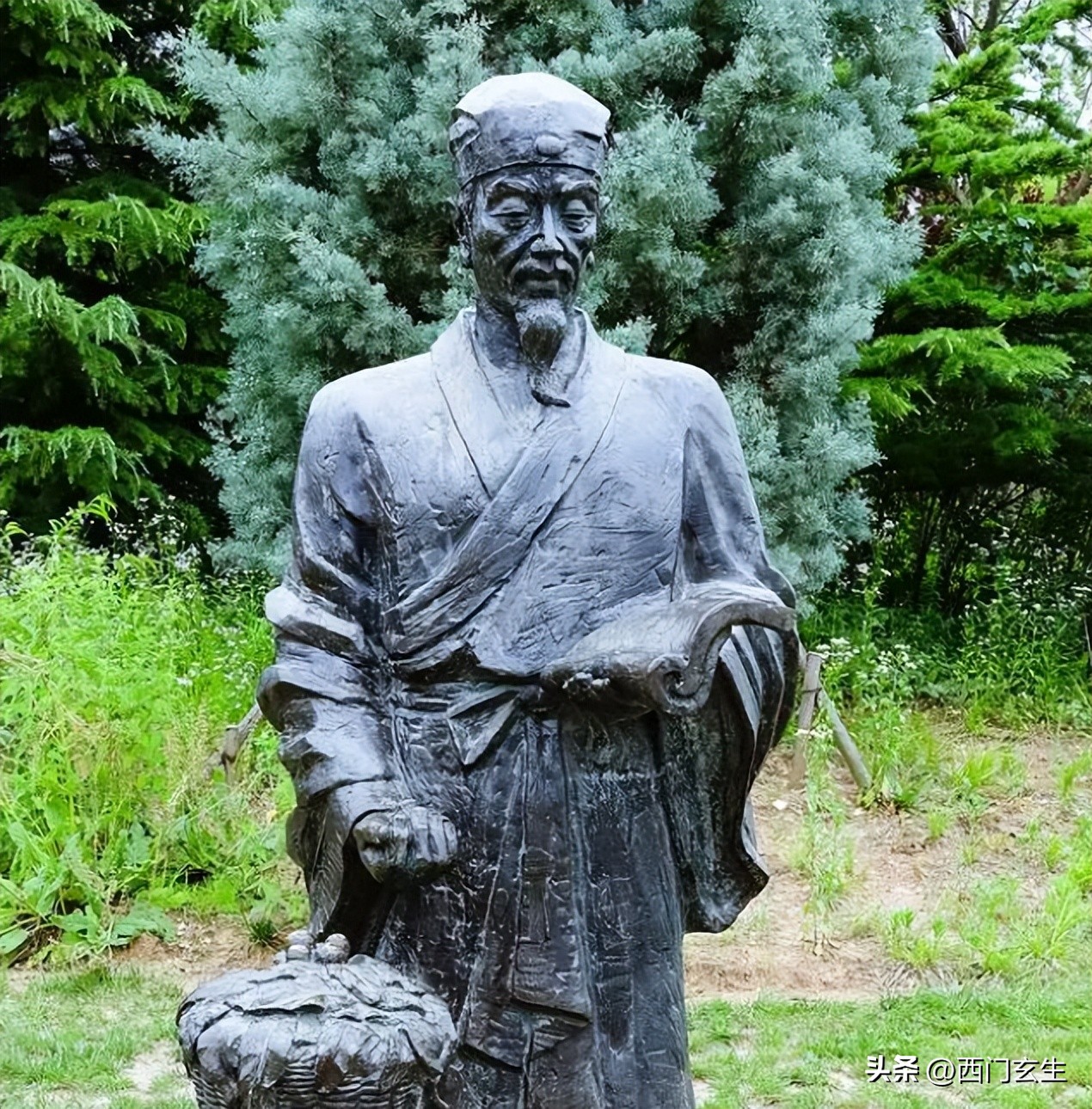 "Opening the coffin to save mother and child", "diagnosing the pulse of ...
