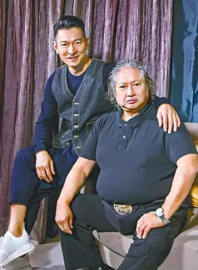71-year-old Sammo Hung's recent situation was revealed: He had a dinner ...