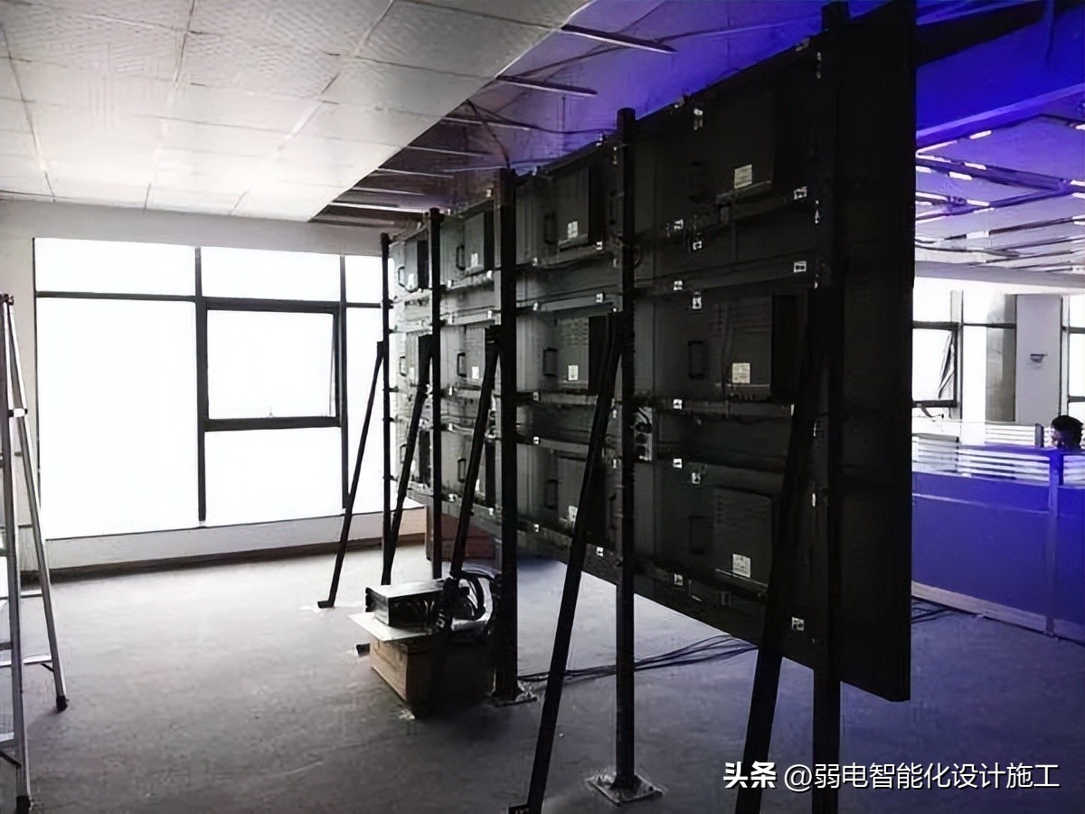 Several common installation methods for LCD splicing screens - iMedia