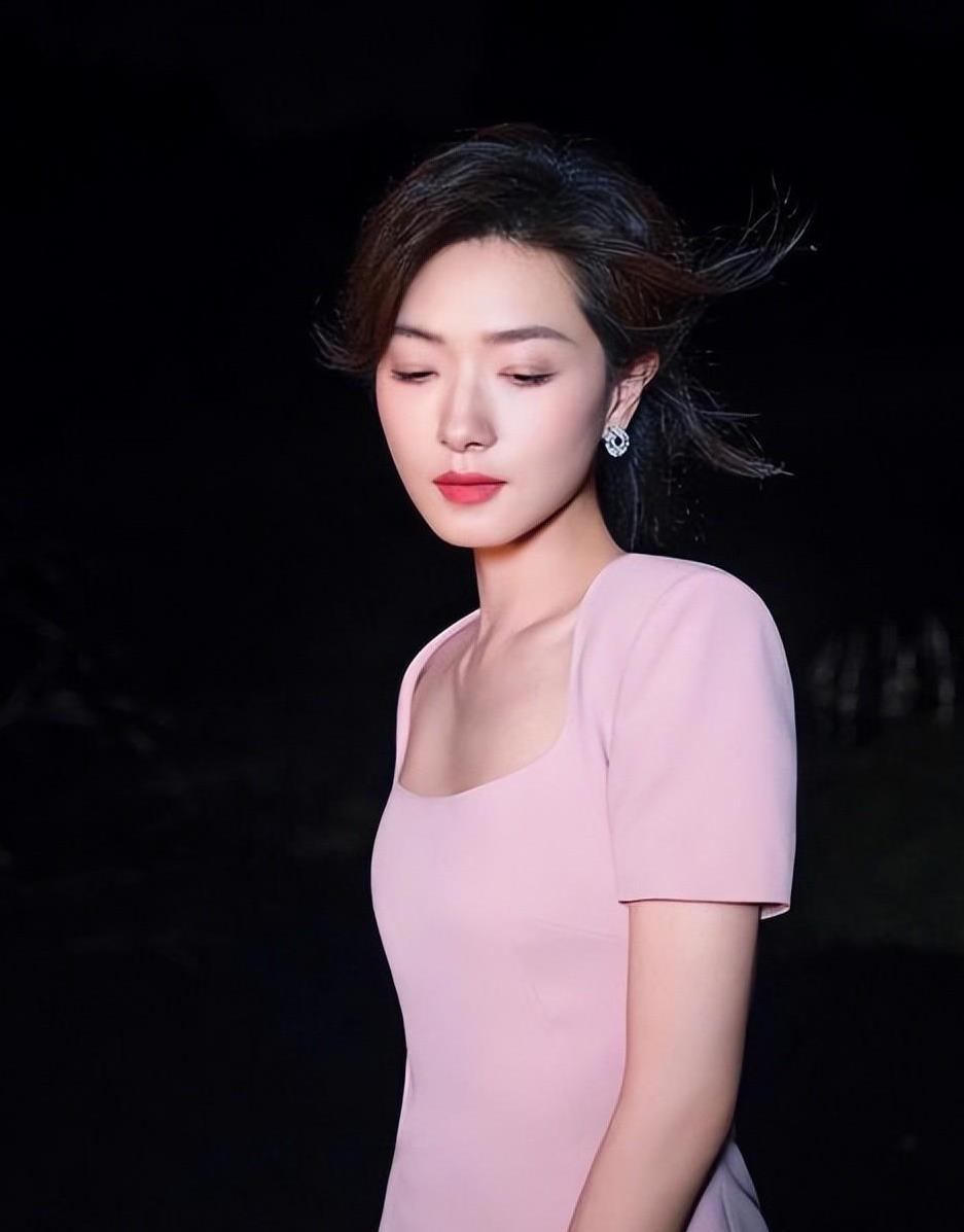 About Wan Qian - iMedia