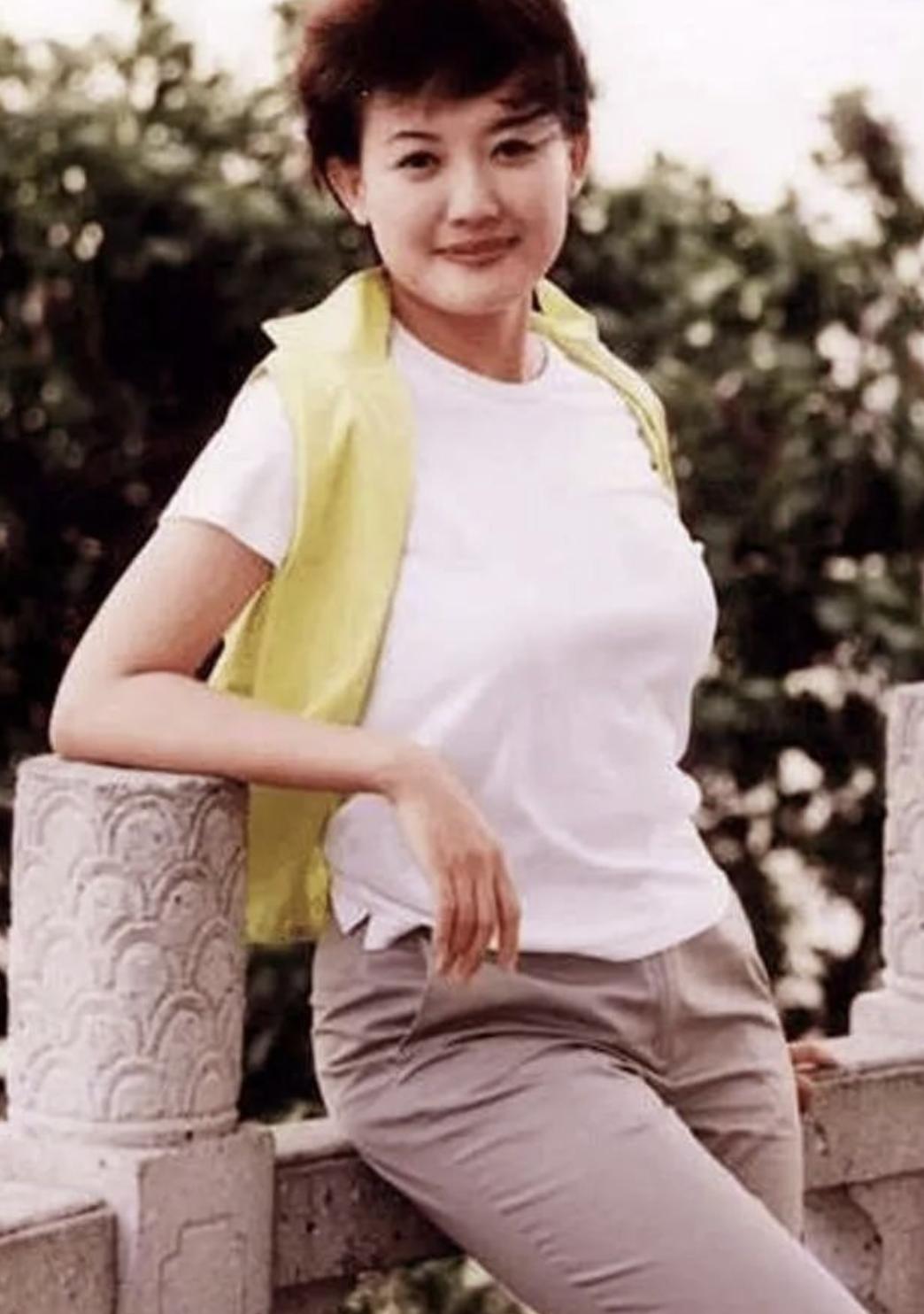 Host Liang Yan: The ability is not inferior to Dong Qing, she is still ...