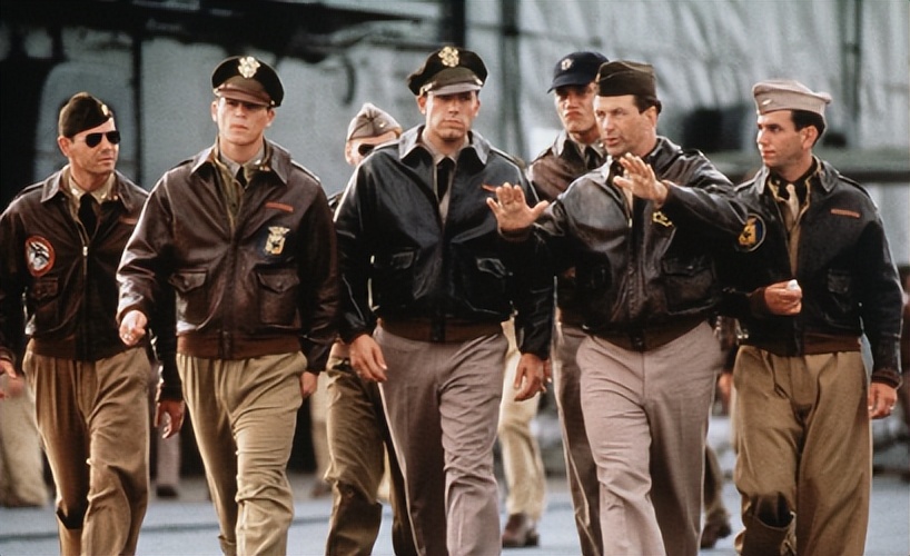 The plot of the movie "Pearl Harbor" is very exciting, and each ...