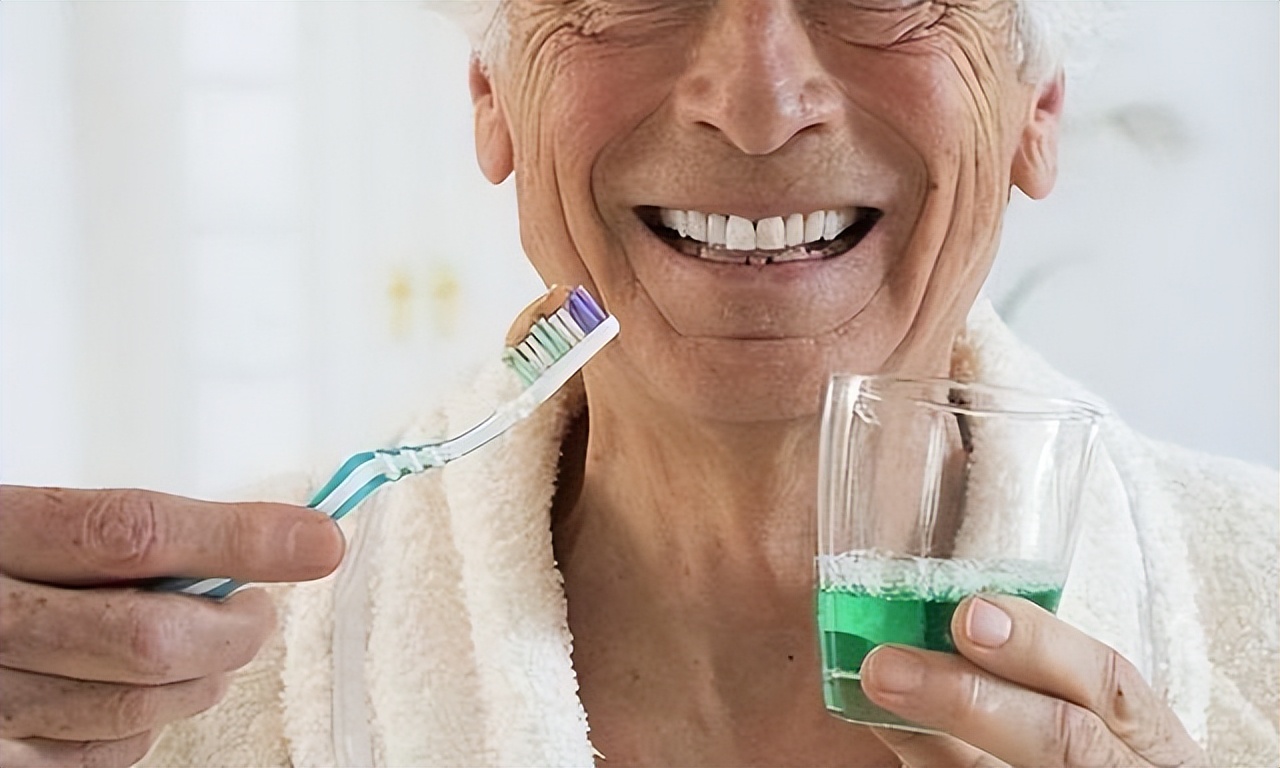 Long life, tooth prophet? How many teeth are normal for a 60-year-old ...