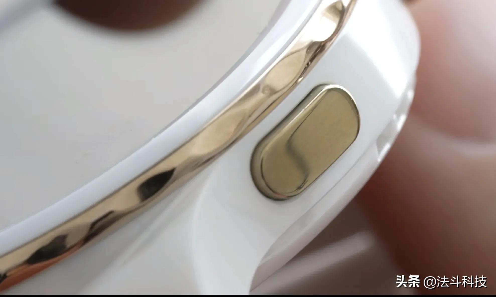 Huawei's newly released WATCH GT3 pro ceramic version is so beautiful ...