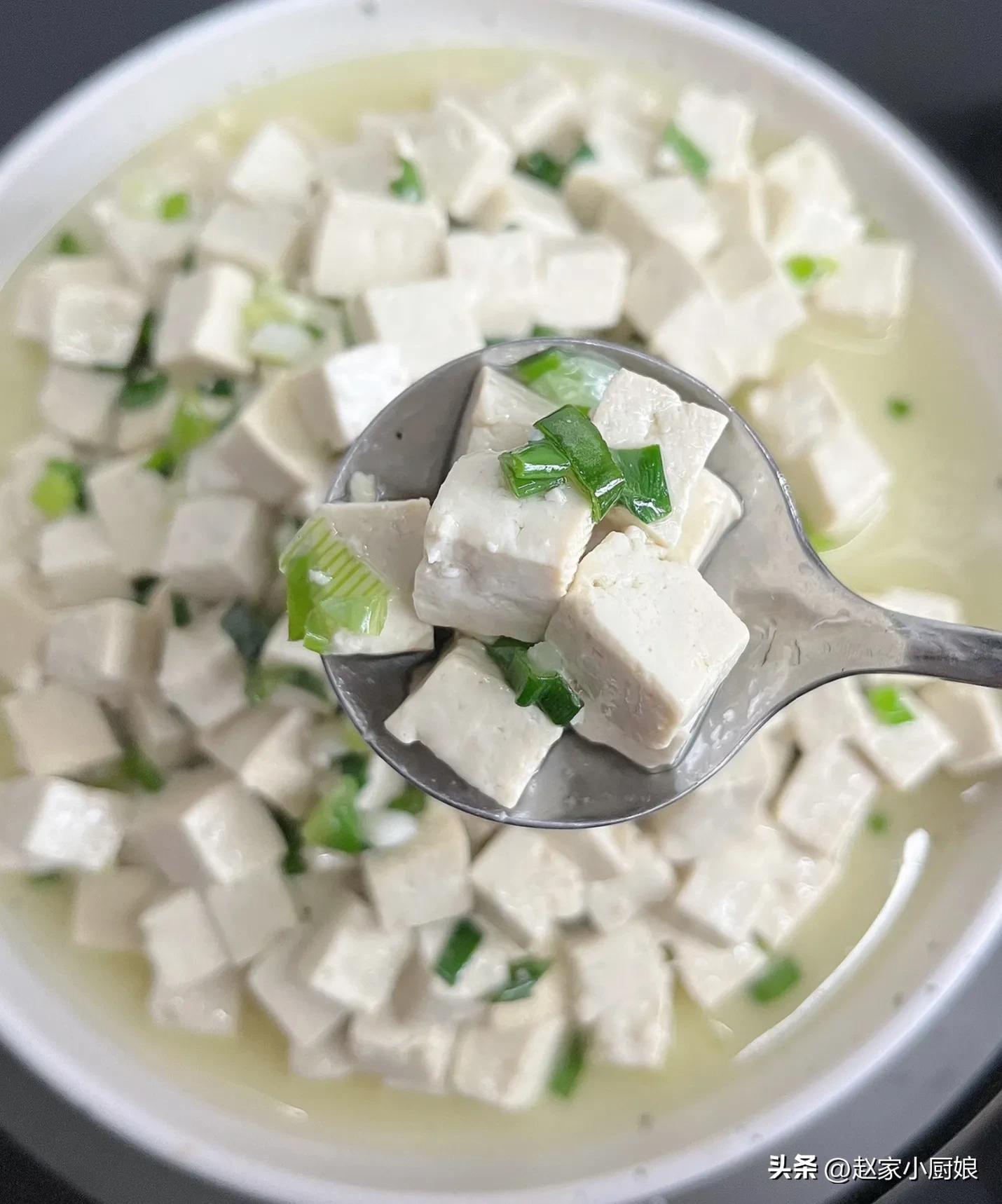 I have never seen such a simple dish! One idiom, one idiom, you guess ...