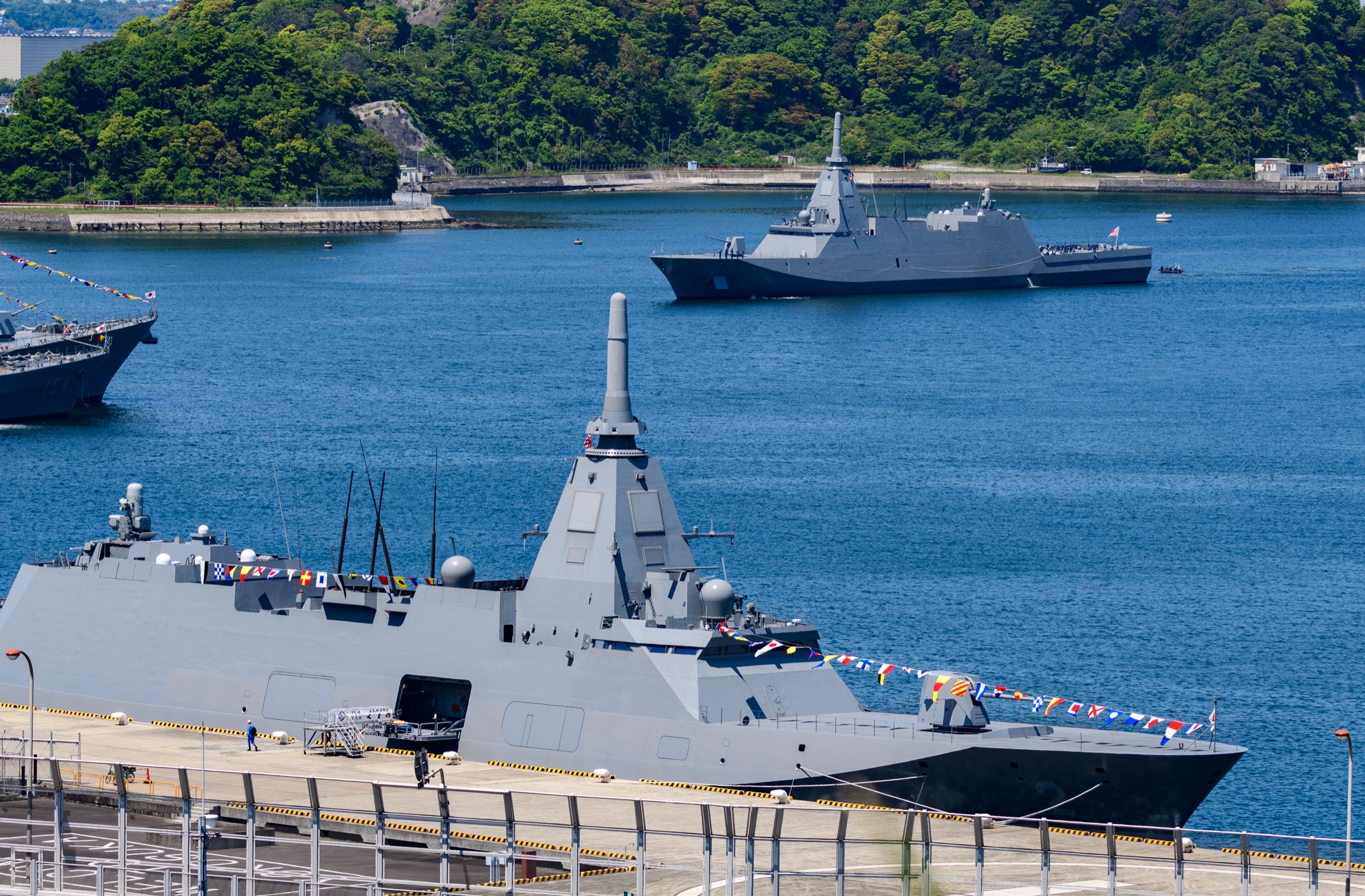 Next-generation ninja "Mogami" class frigate - iNEWS