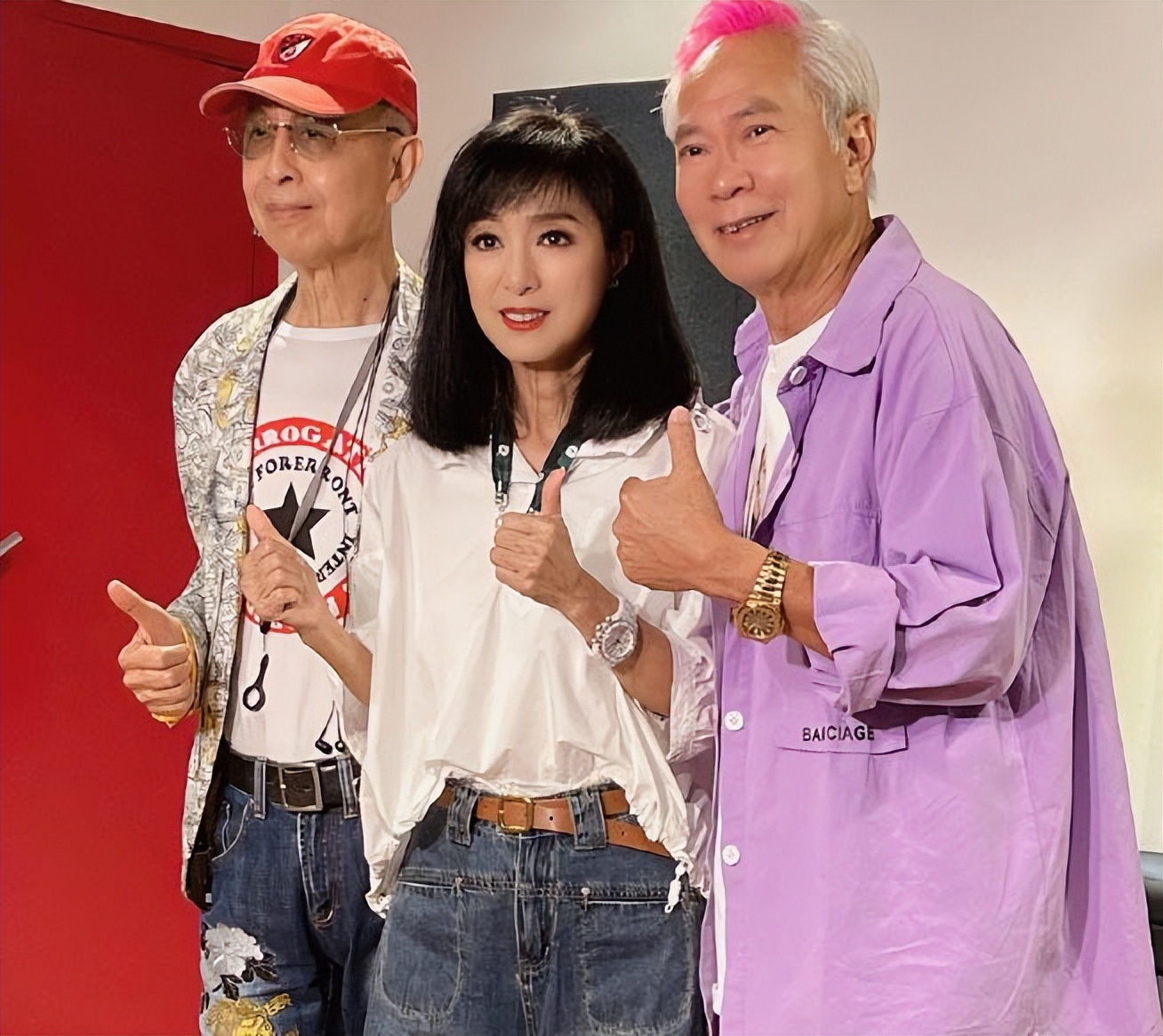 The little girlfriend of "Grandfather and Grandson Love" showed her ...