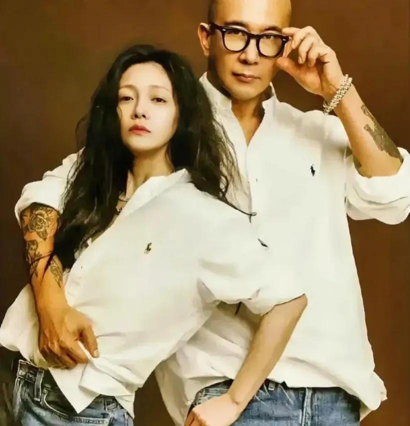 Gu Junye's infatuated person set up a car overturned, and the blind ...