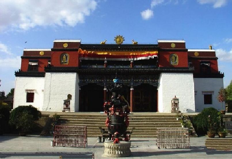 "Eastern Tibet" under the light of Buddha - Ruiying Temple in Fuxin (3 ...