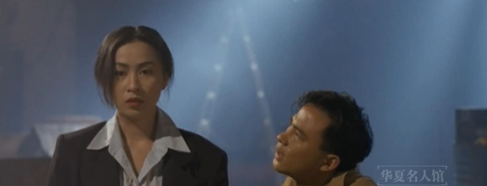 The exposure of Carina Lau's "indecent photos" triggered riots in the Hong Kong entertainment ...