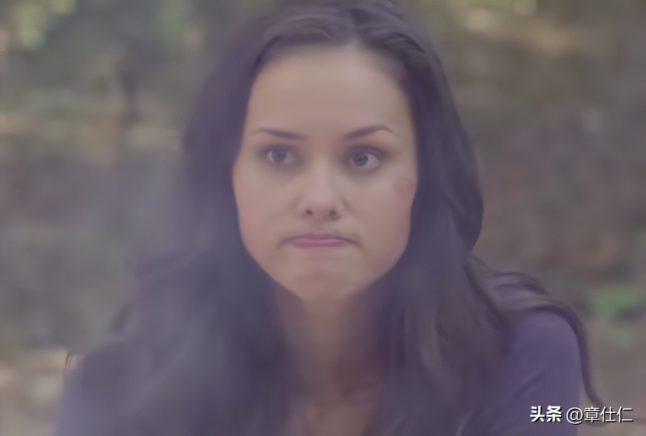 In the movie "Hunting Forest Monsters", how did you call for the ...