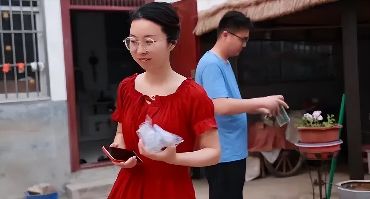 Justice will prevail! After Pan Lu caused controversy, lawyer Li Sheng's attitude was recognized ...