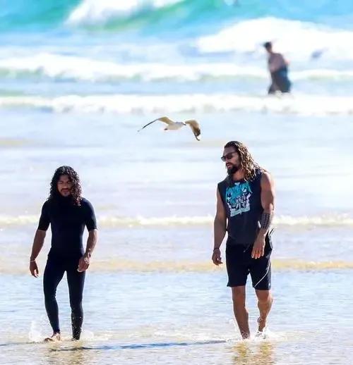 Neptune Jason Momoa's unrestrained life makes most men very envious - iNEWS