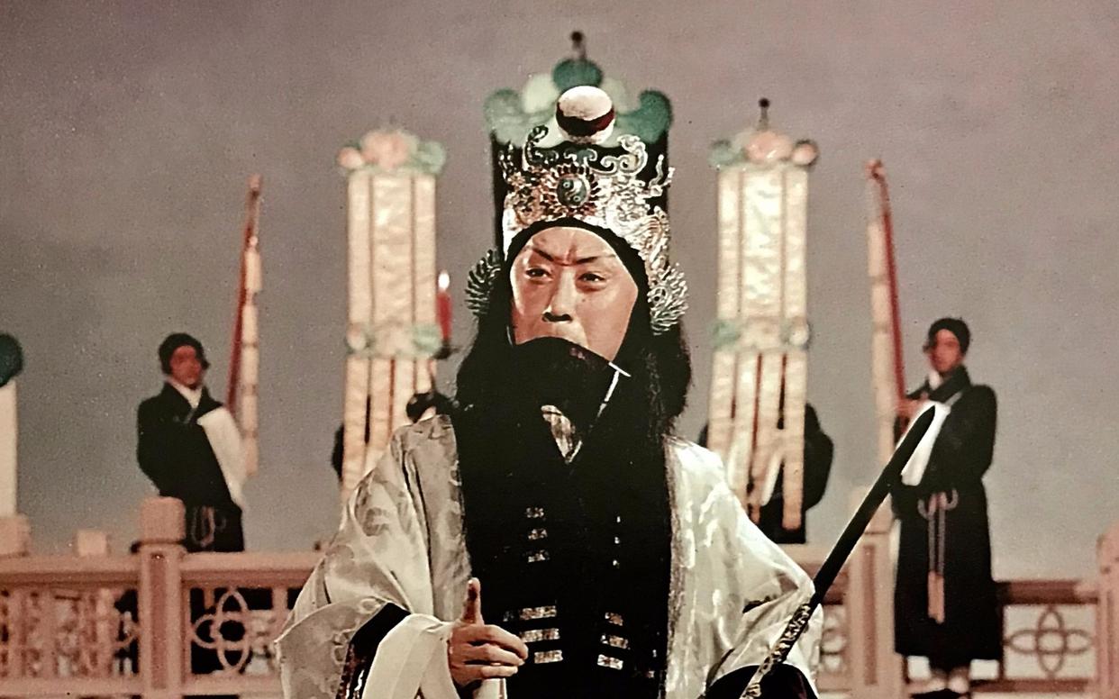 Peking opera masters Ma Lianliang and Zhou Xinfang were impacted in ...